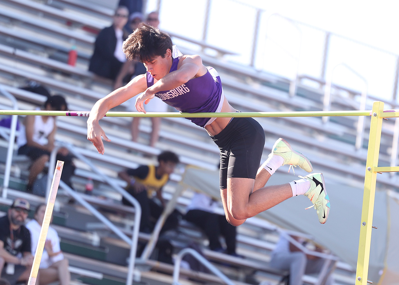 Wingfield’s record vault highlights Wildcat track at De Soto ...